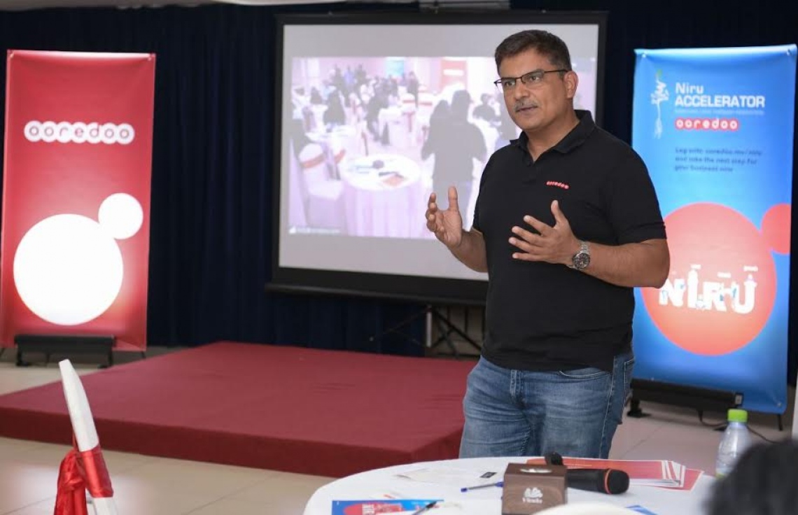 Ooredoo Niru accelerator program ge Pre Hack session baavvaifi | Mihaaru