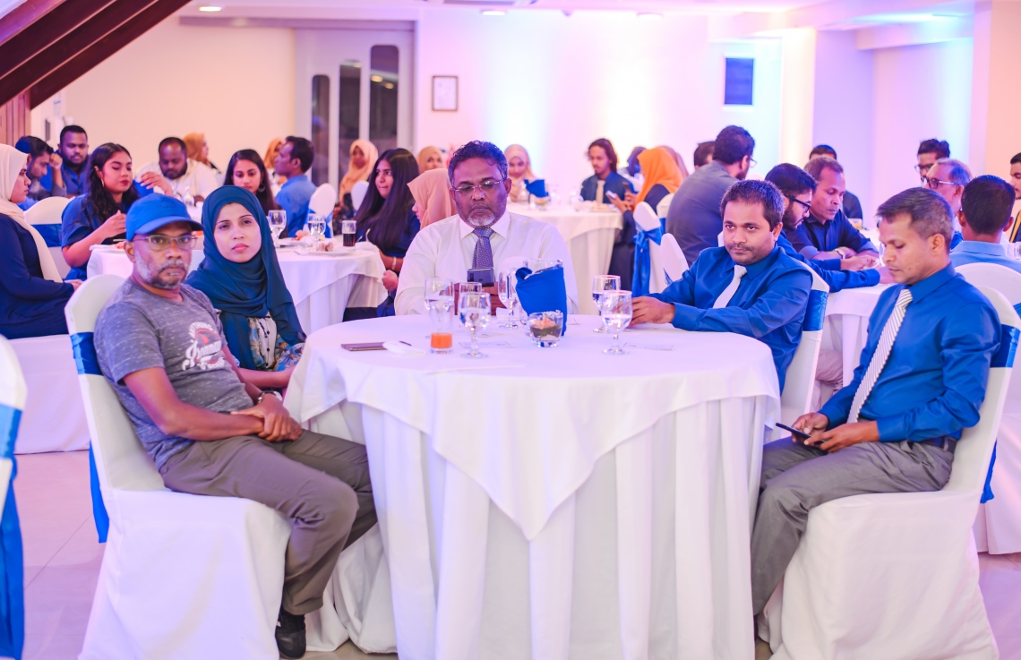 Crowe Maldives: Laamarukazeekoh masahkai kurumugai namoonaa eh | Mihaaru