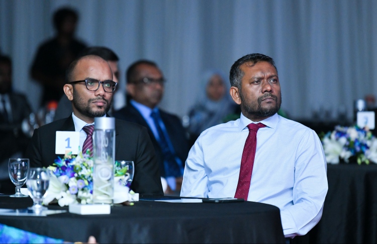 ADB halts graft-laden single window project of Maldives' Economic ...