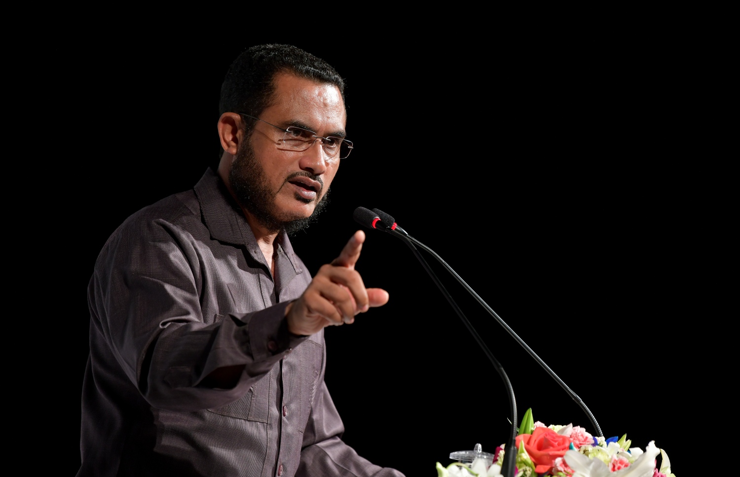 PHOTO GALLERY: Sheikh Ilyas ge dharus | Mihaaru