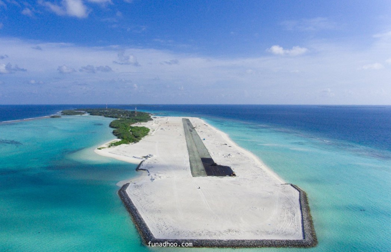 Funadhoo Airport Reopens After Fire Vehicle Issue | Mihaaru