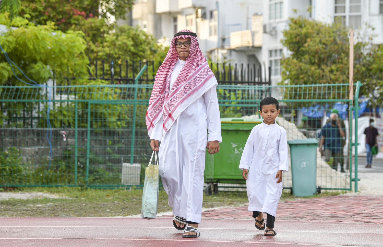 PHOTO GALLERY: Thareehee eid namaadhu | Mihaaru