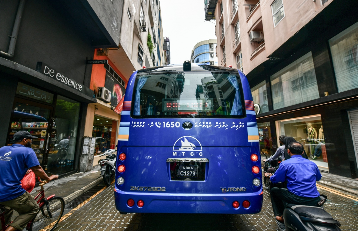 PHOTO GALLERY: Male gai mini bus ge dhathuruthah alun feshun. | Mihaaru