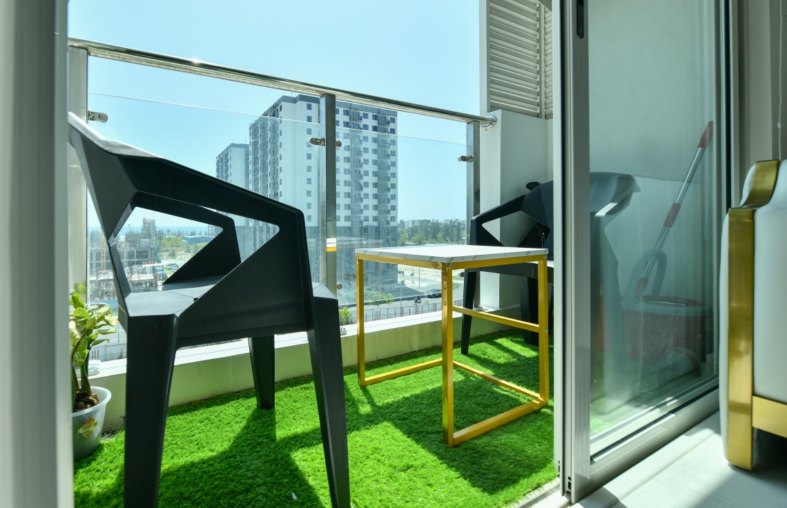 PHOTO GALLERY: MWSC ge muvazzafunnaa flat havaalu kurun | Mihaaru