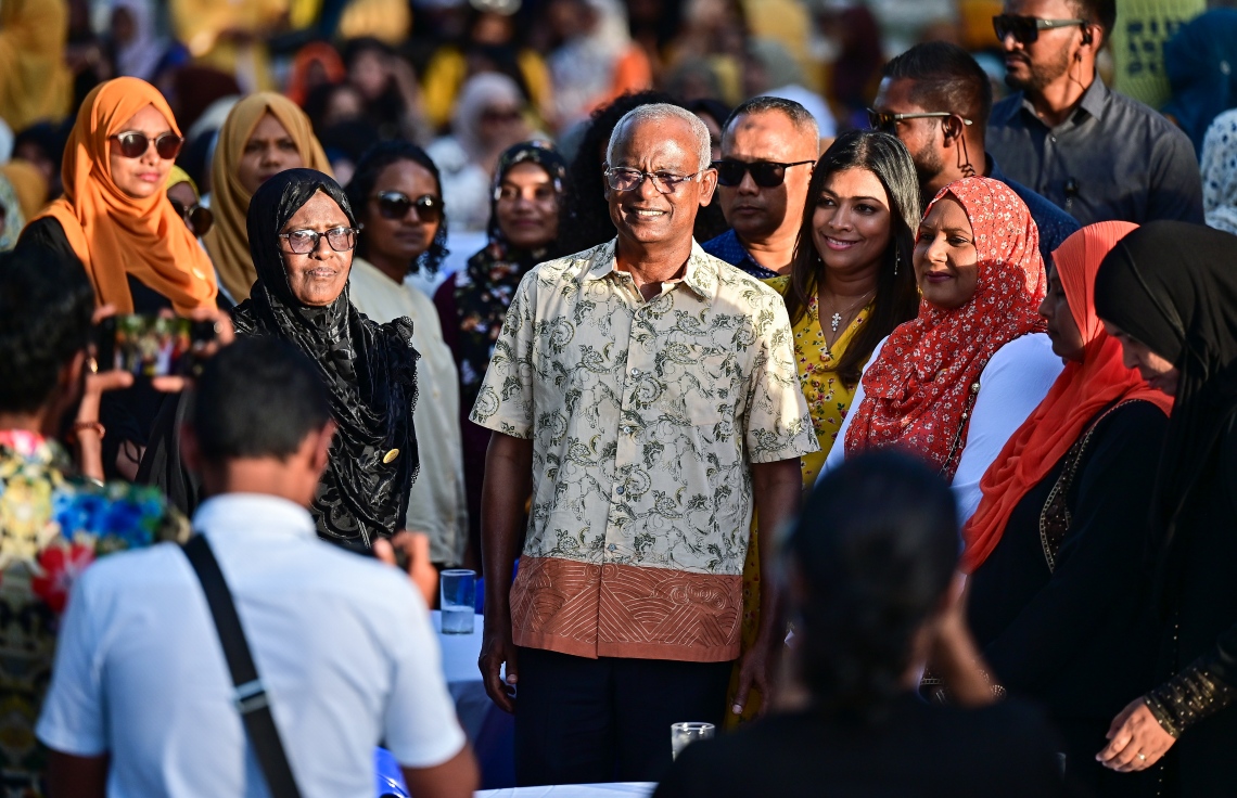 PHOTO GALLERY: "Ufaaveri anhenun" Raees aaeku beyvvi sai | Mihaaru