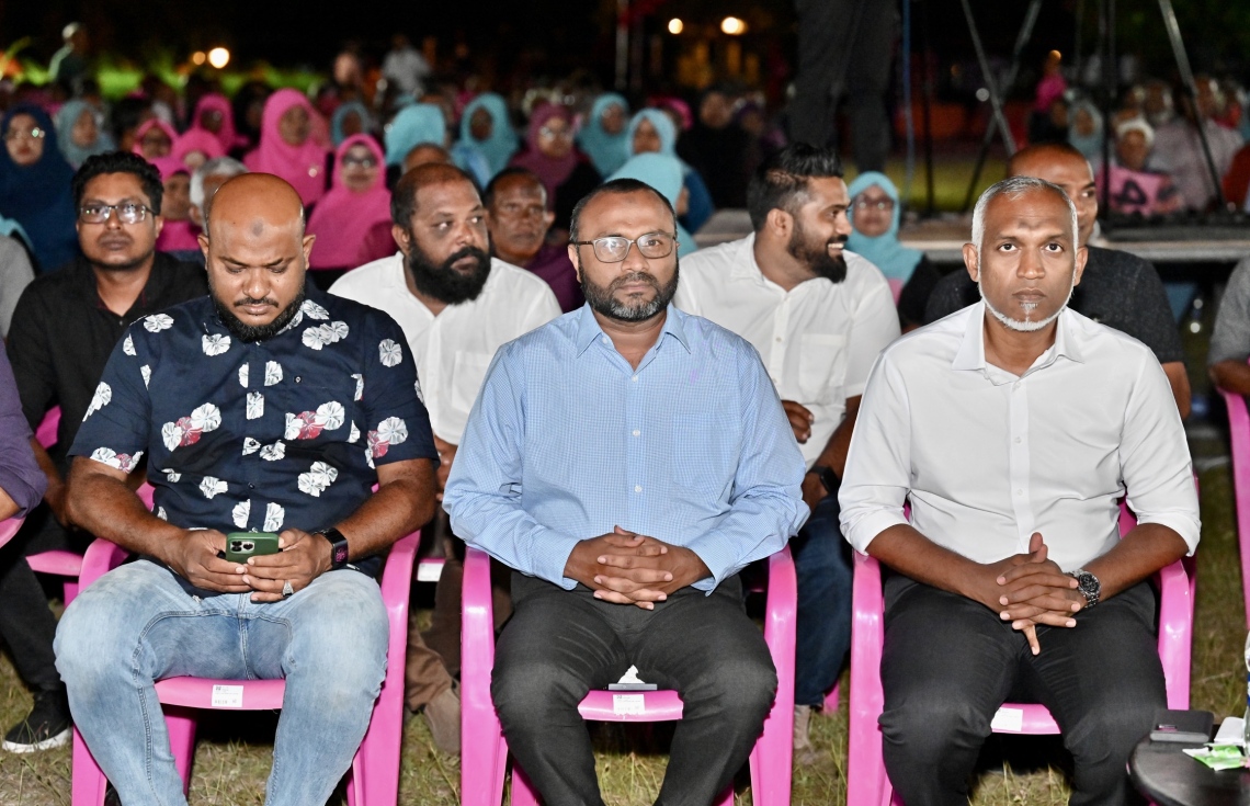 PHOTO GALLERY : Dr. Muizzu Gdh. Atholhah kurevvi campaign dhathuru | Mihaaru