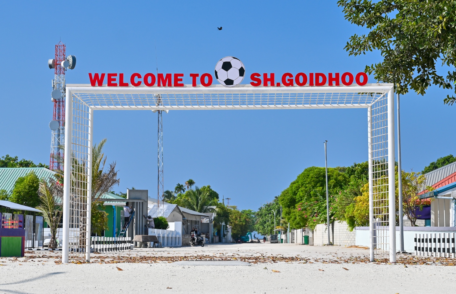 PHOTO GALLERY: Faya ge lense in Sh. Goidhoo ge reethi kamaai hiyfasheyhakan | Mihaaru