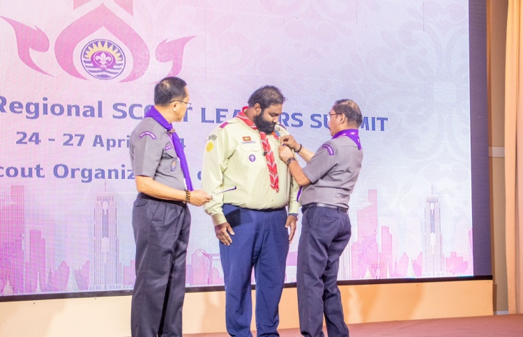 Chief Commissioner of Scout Association Maeed recieves Asia Pacific Regional Chairman’s Award ...