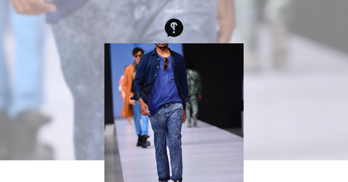 Dho?! Mercedes-Benz Fashion week gai model Hussain