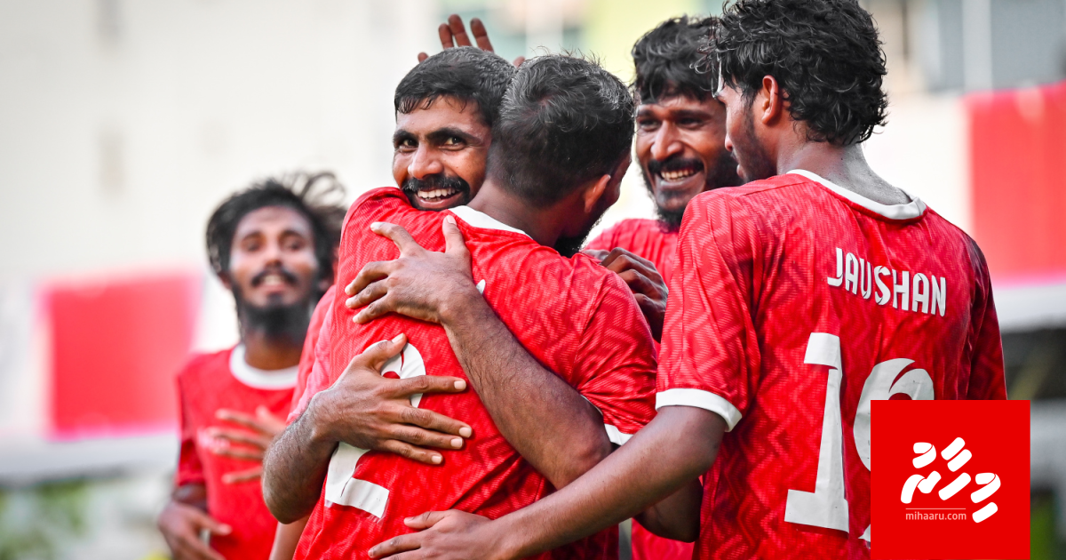 Eydhafushi maa bodah ves thafaathu, Naifaru kolhah 5 landu jahai semi ...